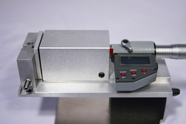 Ultra Precision Static Calibrator 6214-UPSC - GILCHRIST-PEARSON Technology